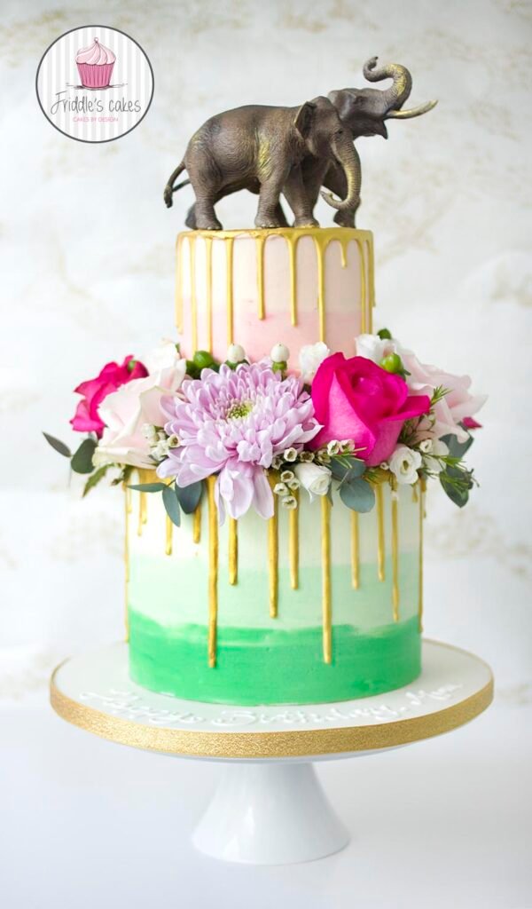 Elephant fresh flower drip cake - Friddle's Cakes