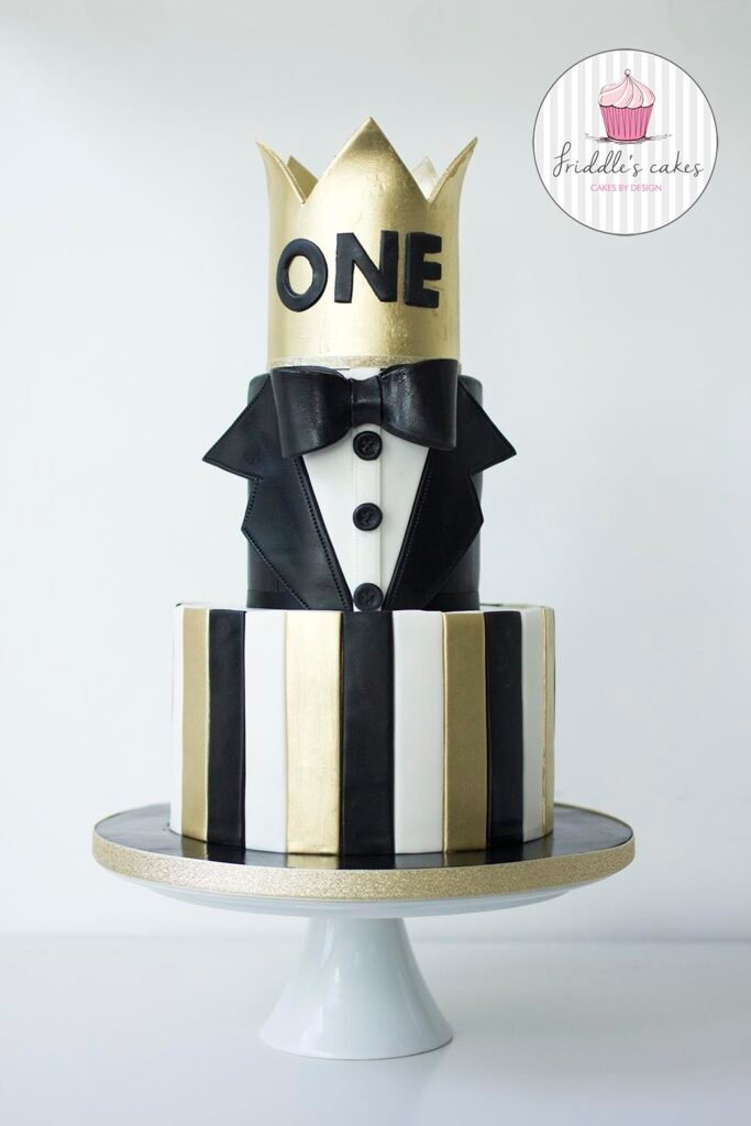 Tuxedo cake - Friddle's Cakes