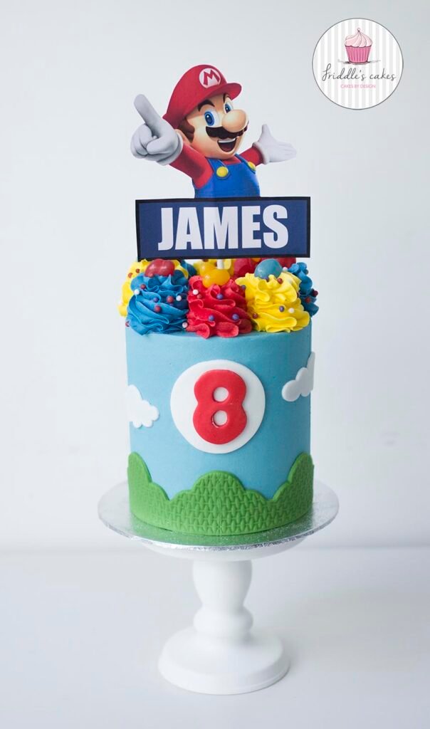 Supermario mini cake - Friddle's Cakes